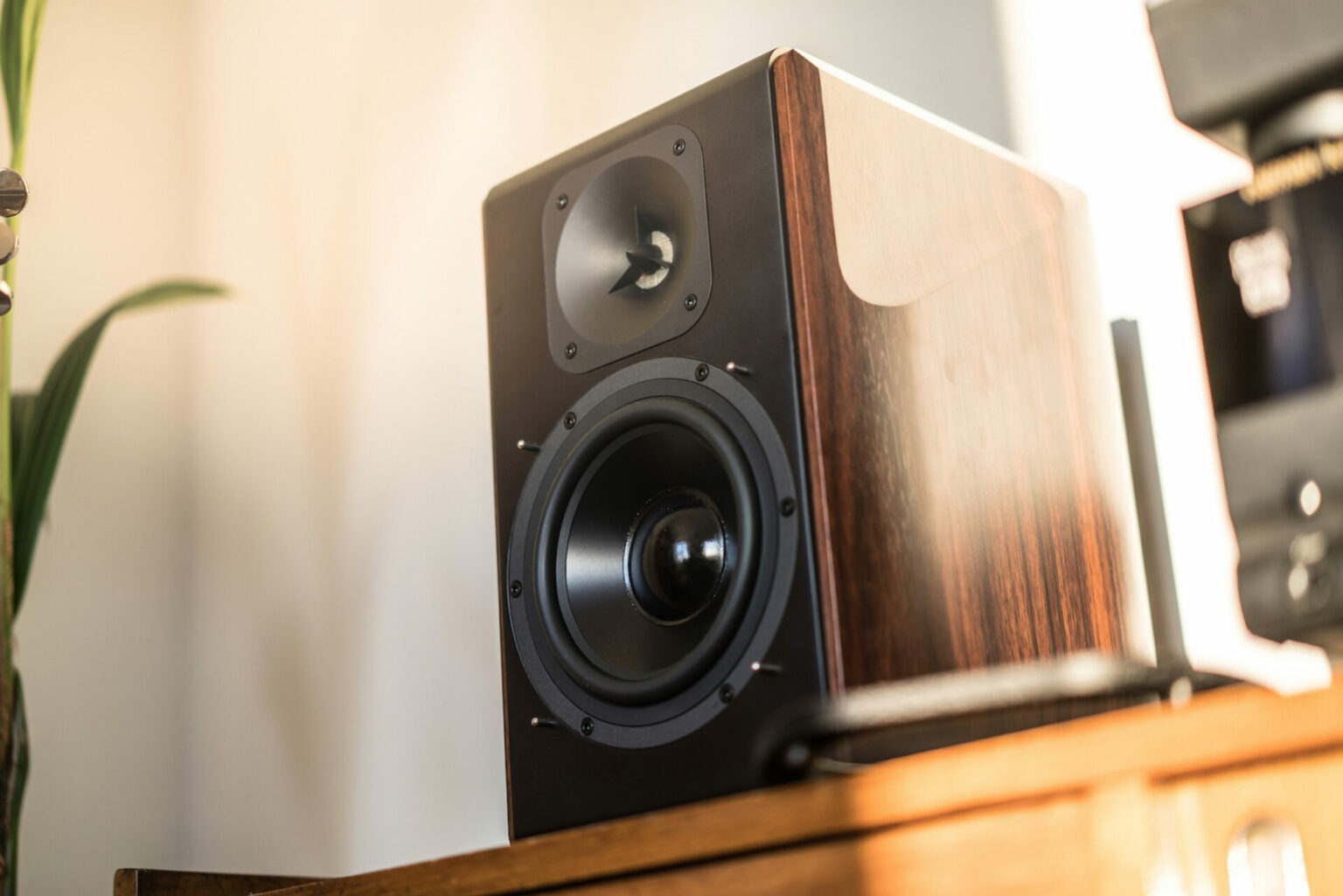 Best Bookshelf Speaker (2025 Guide) – Sound Review Hub